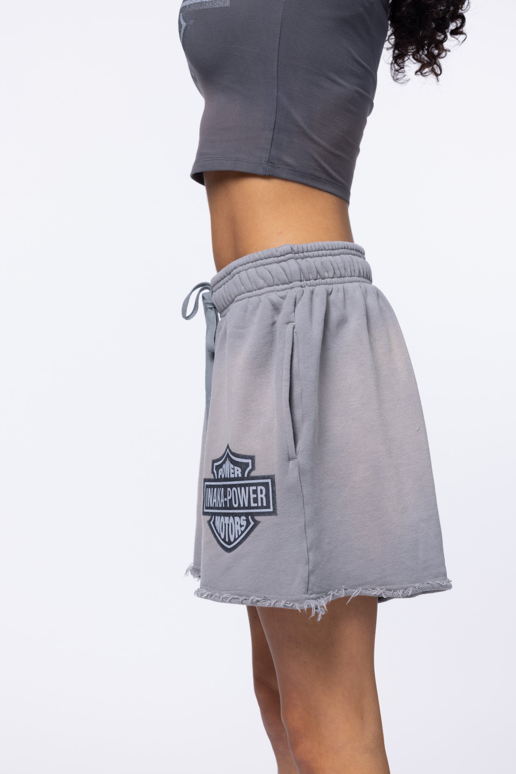 WOMENS CHOPPER SHORTS - GREY – Inaka Power