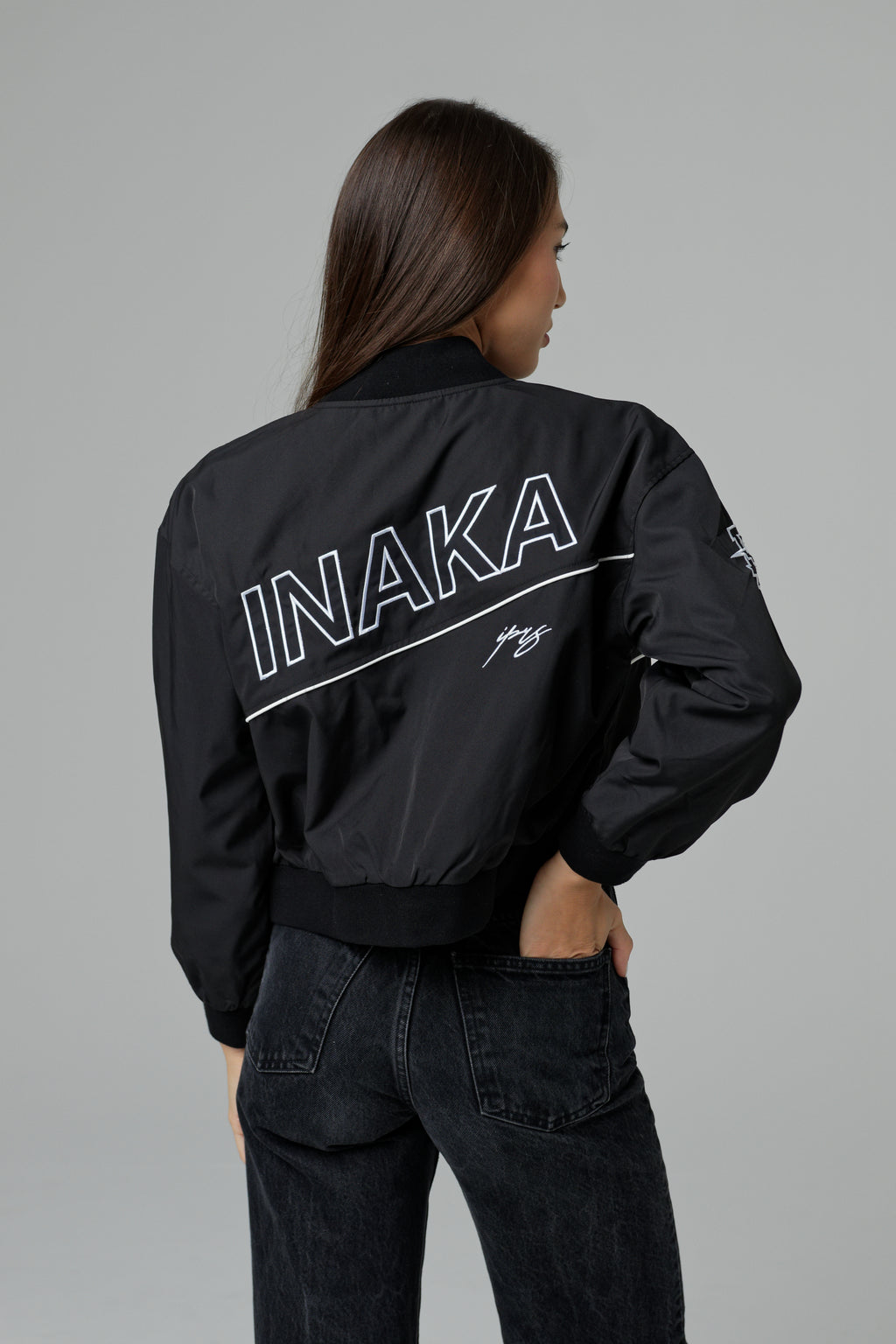 WOMEN'S CROPPED BOMBER - JET BLACK – Inaka Power